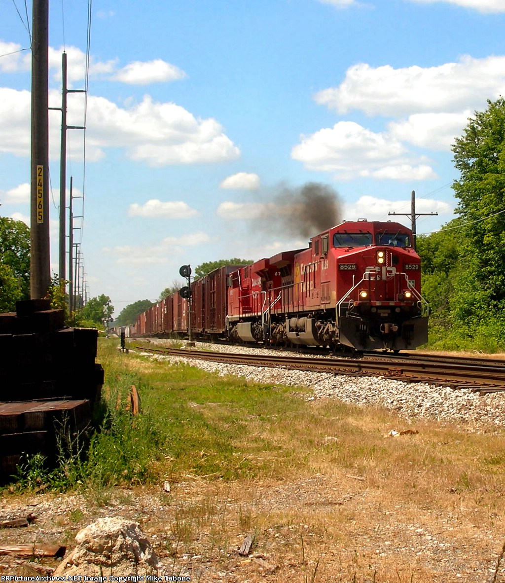 CP 8529 and CP 8742 a ES44AC